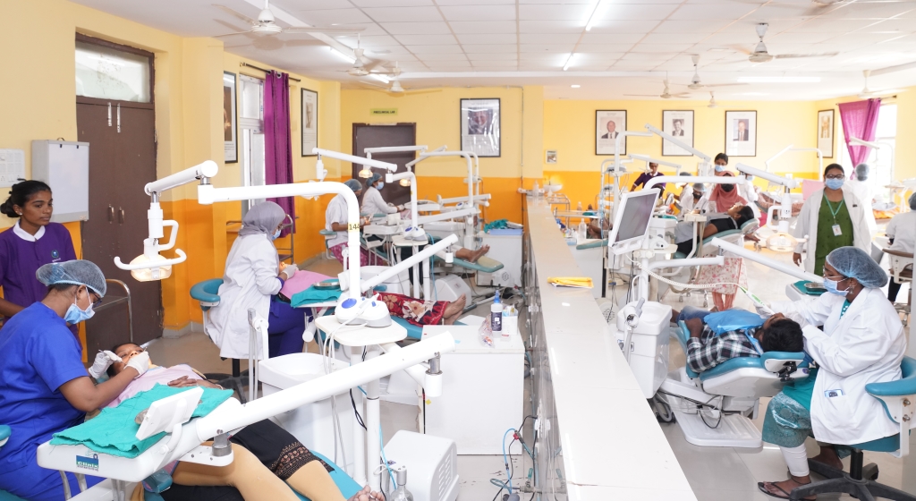 Malla Reddy Dental College For Women