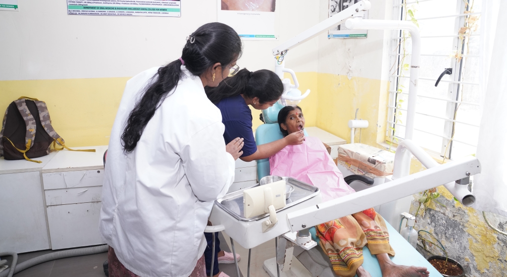 Malla Reddy Dental College For Women